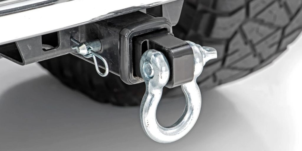 D-ring Shackles [Types, Materials & Specs]